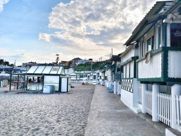 La Playa Garraf y La Cúpula del Garraf, Sitges Barcelona